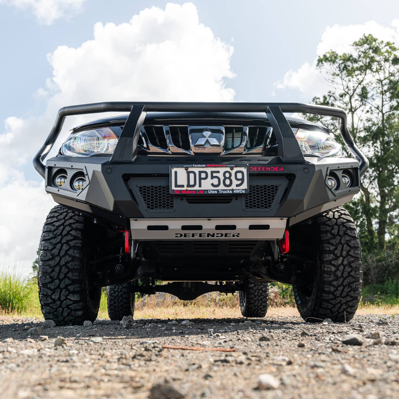 DEFENDER Off-Road Triple Loop Bull-Bar - Defender Off-Road