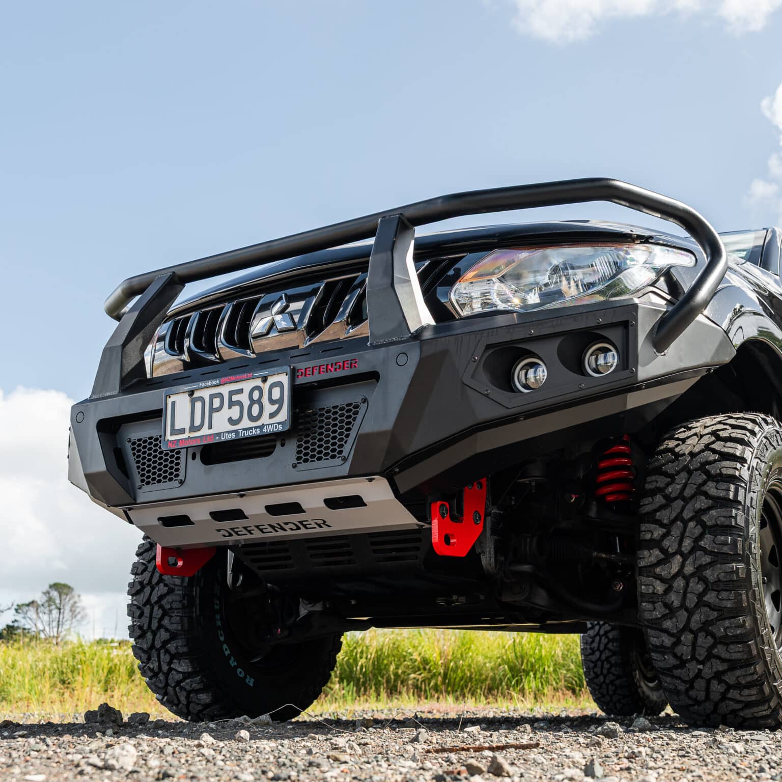 DEFENDER Off-Road Triple Loop Bull-Bar - Defender Off-Road