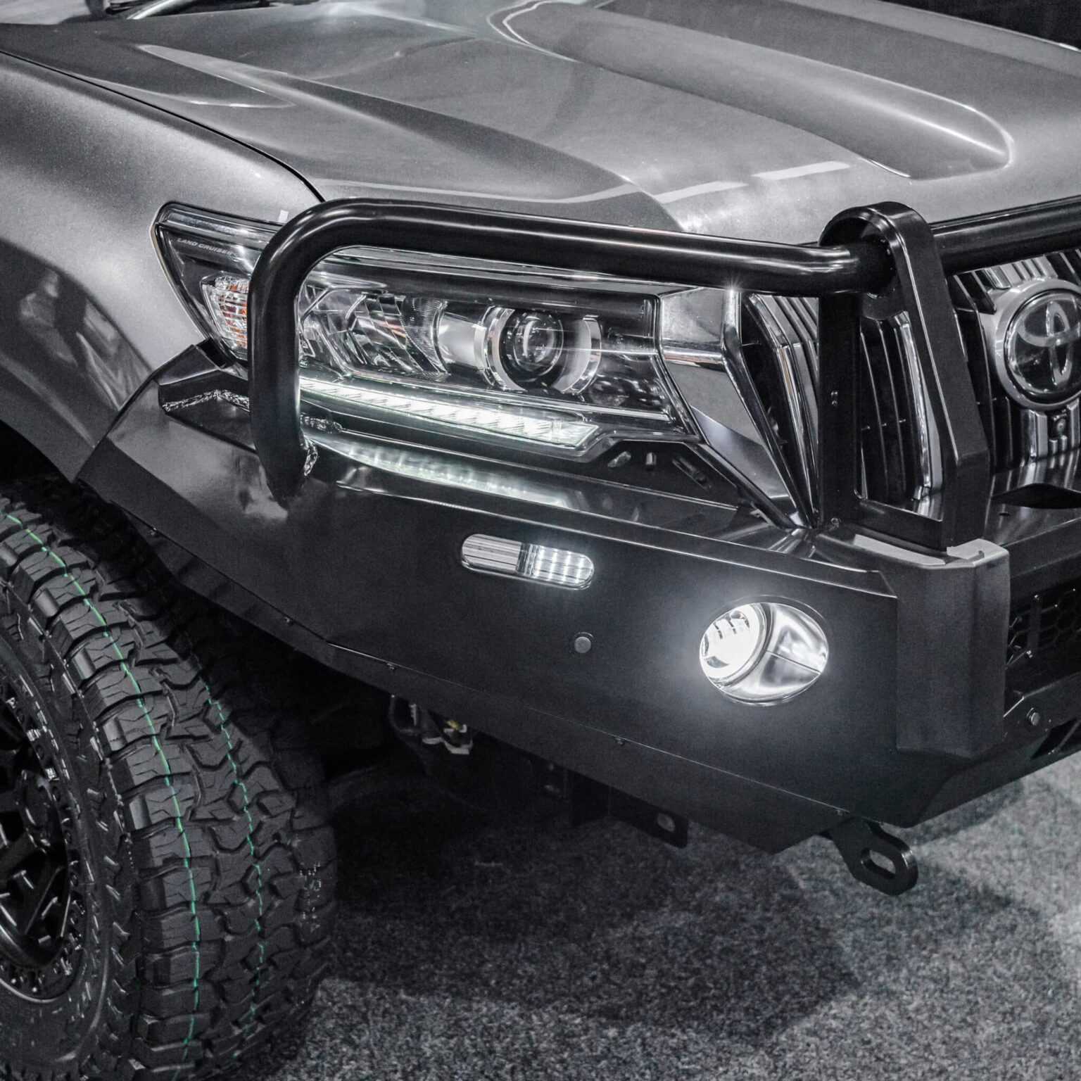 DEFENDER Off-Road Triple Loop Bull-Bar - Defender Off-Road