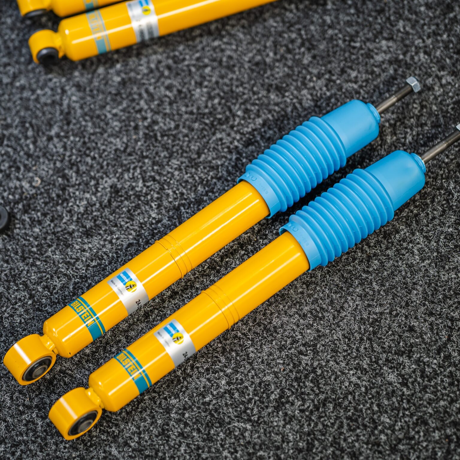 BILSTEIN B6 2" Suspension Lift Kit - Front + Rear - Defender Off-Road