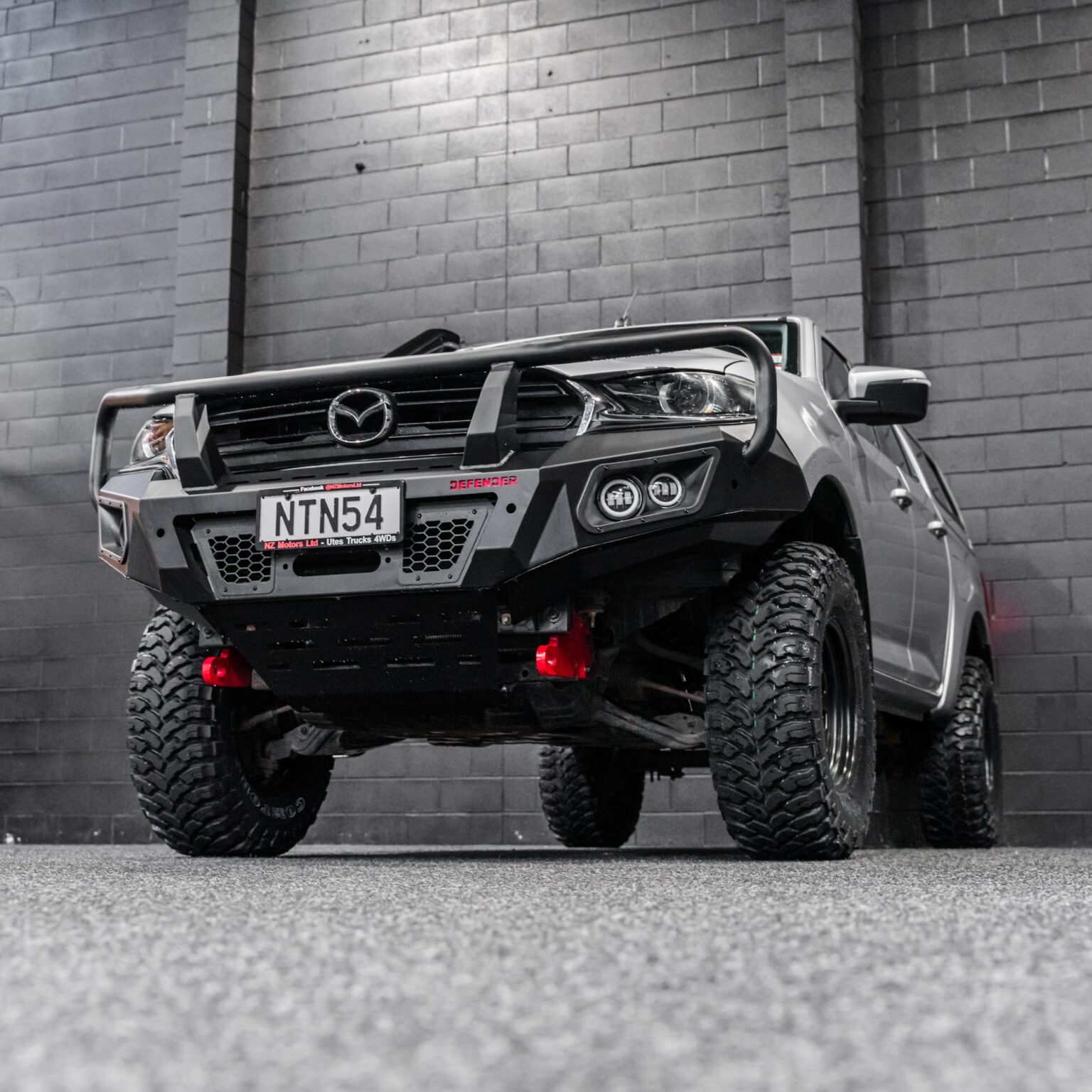 DEFENDER Off-Road Triple Loop Bull-Bar - Defender Off-Road