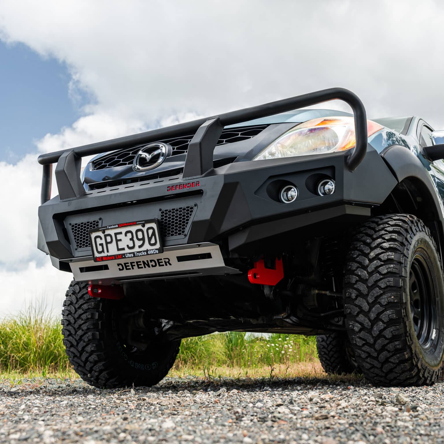 DEFENDER Off-Road Triple Loop Bull-Bar - Defender Off-Road