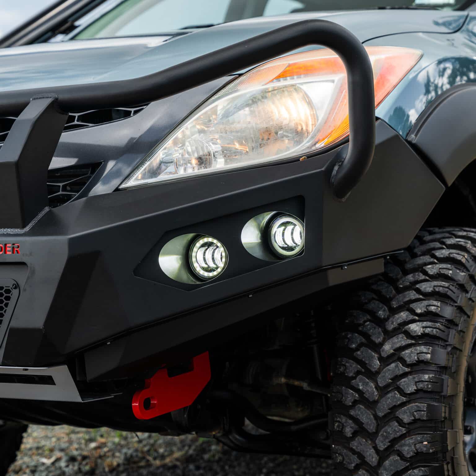 DEFENDER Off-Road Triple Loop Bull-Bar - Defender Off-Road