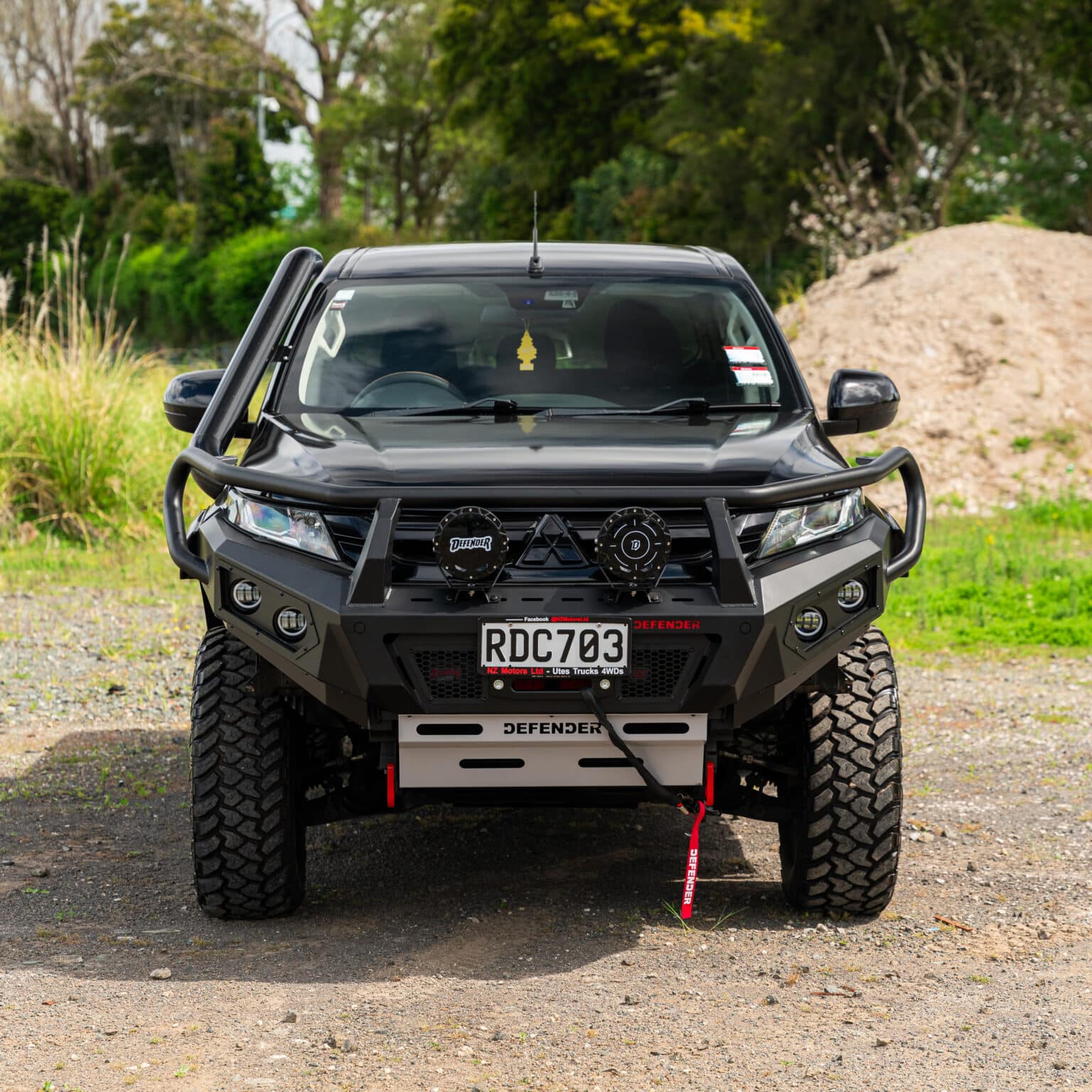DEFENDER Off-Road Triple Loop Bull-Bar - Defender Off-Road