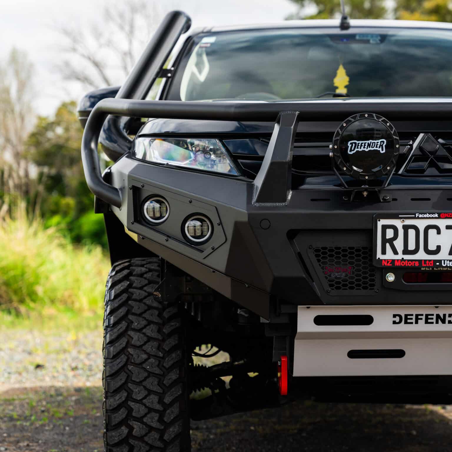 DEFENDER Off-Road Triple Loop Bull-Bar - Defender Off-Road
