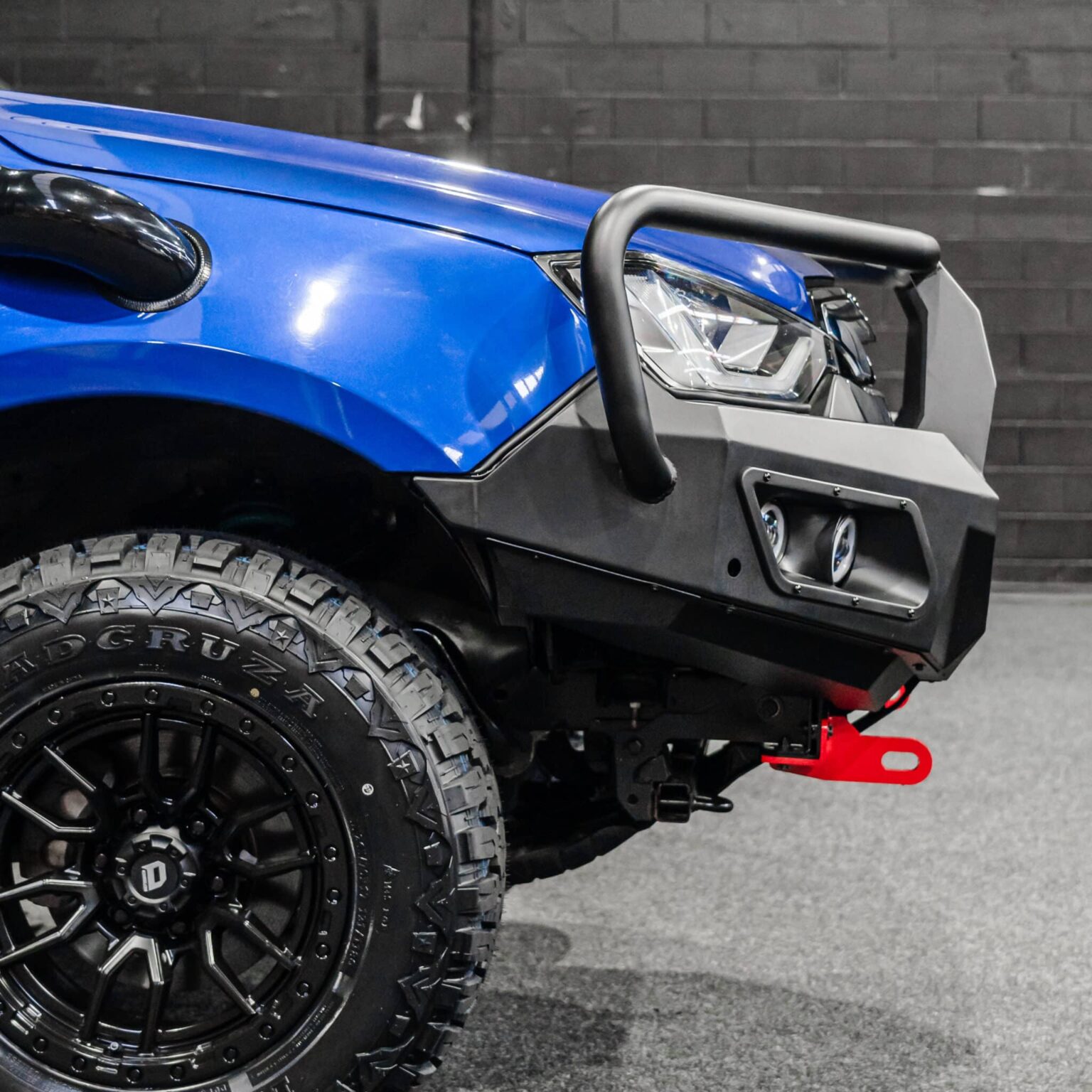 DEFENDER Off-Road Triple Loop Bull-Bar - Defender Off-Road