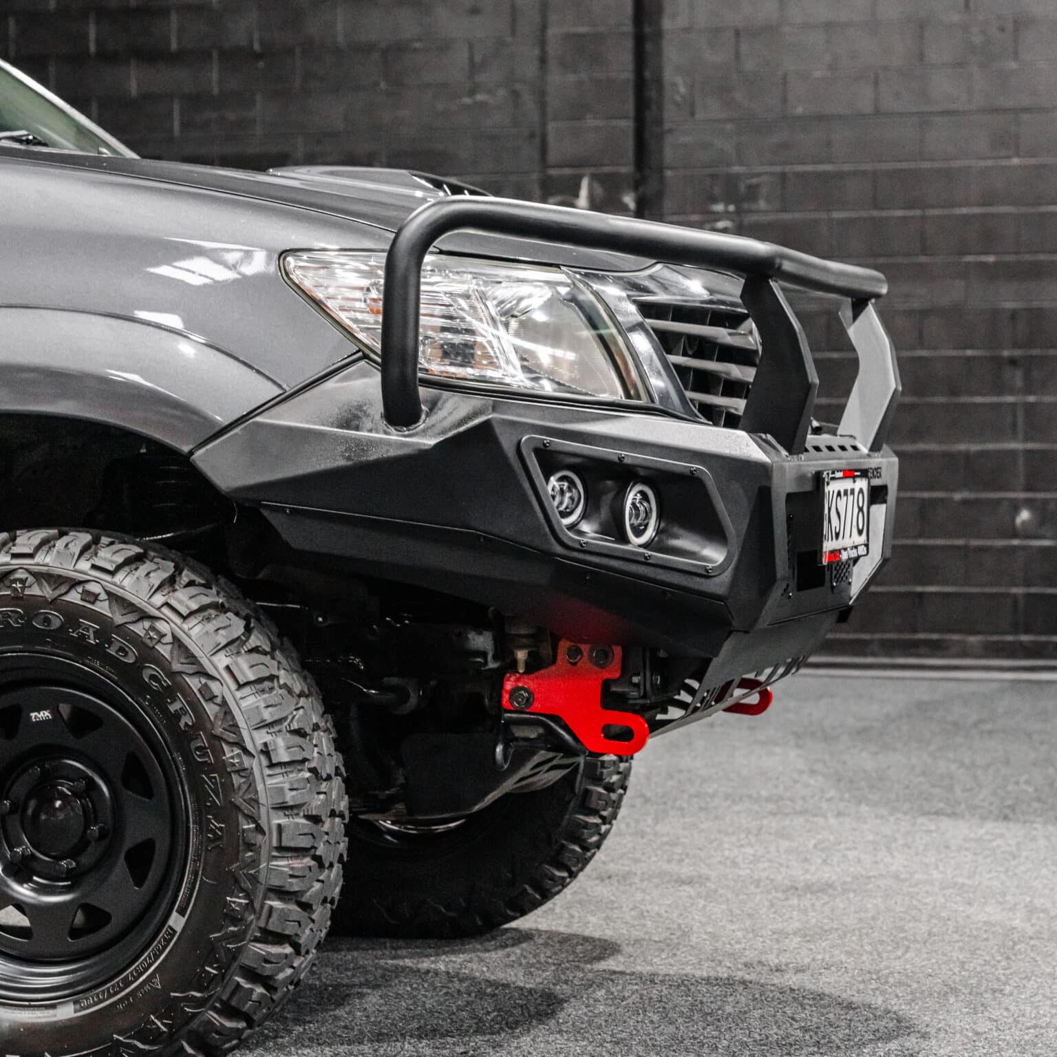 DEFENDER Off-Road Triple Loop Bull-Bar - Defender Off-Road