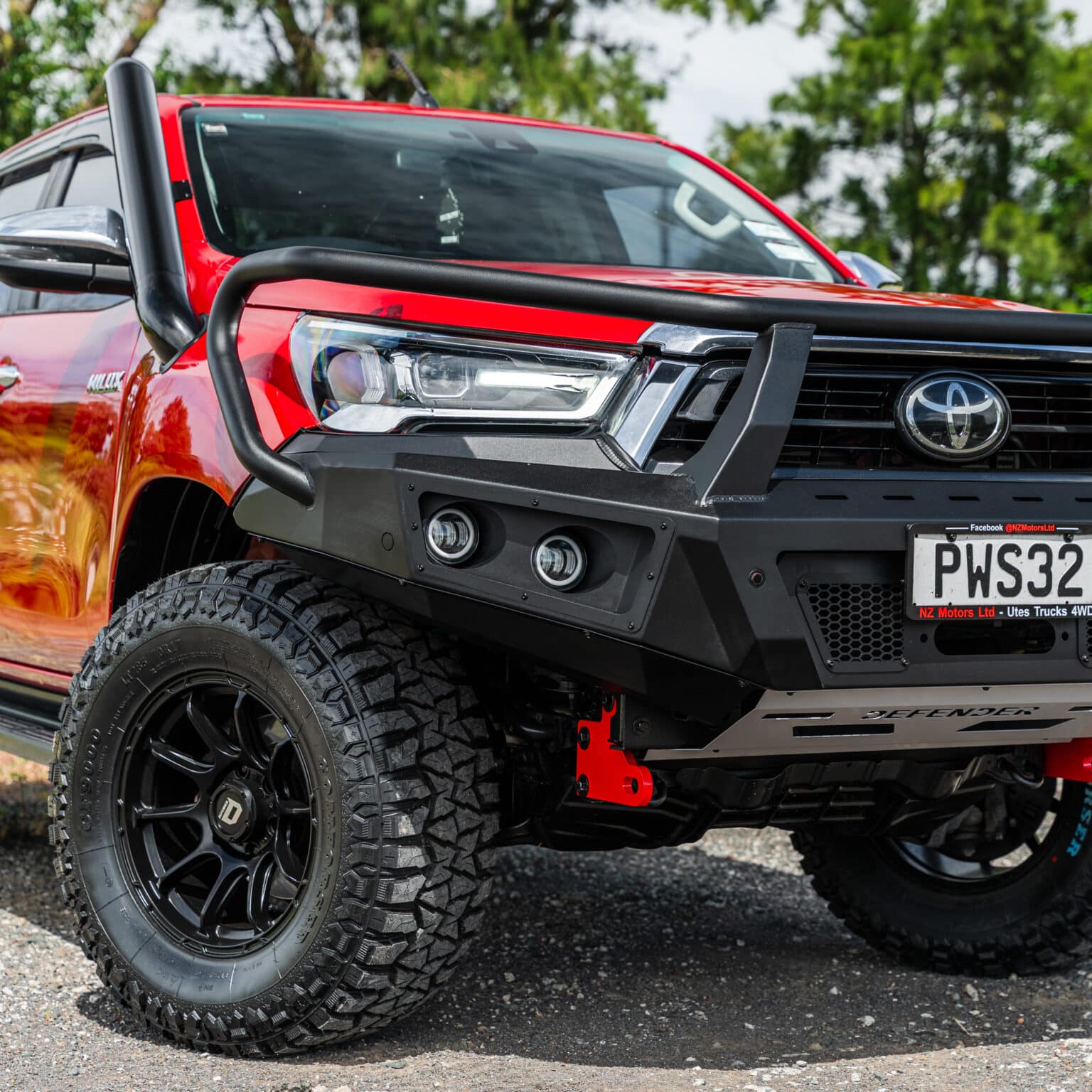 DEFENDER Off-Road Triple Loop Bull-Bar - Defender Off-Road