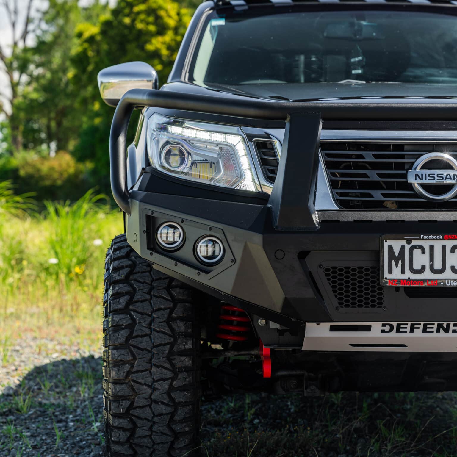 DEFENDER Off-Road Triple Loop Bull-Bar - Defender Off-Road