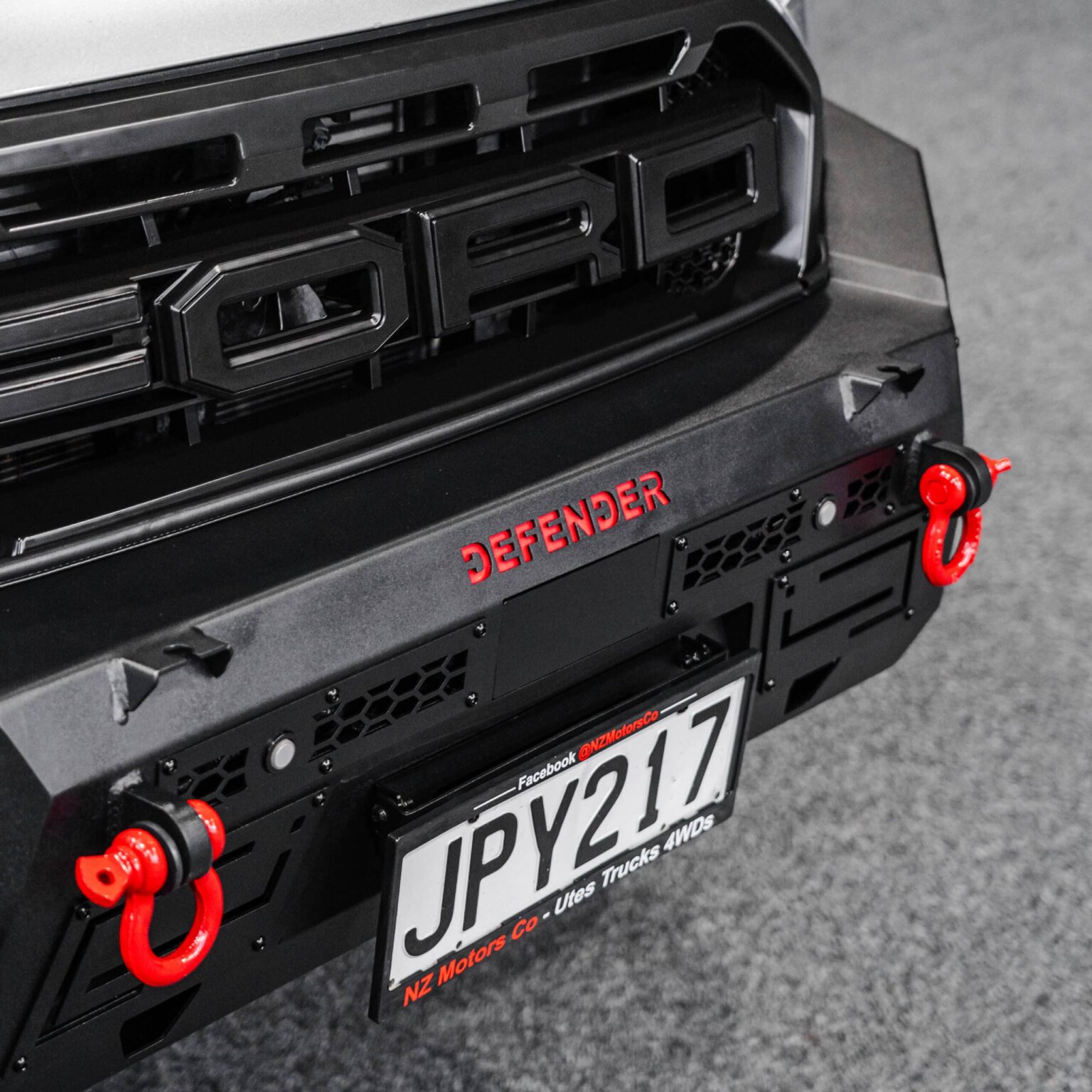 DEFENDER Off-Road Loopless Bull-Bar - Defender Off-Road