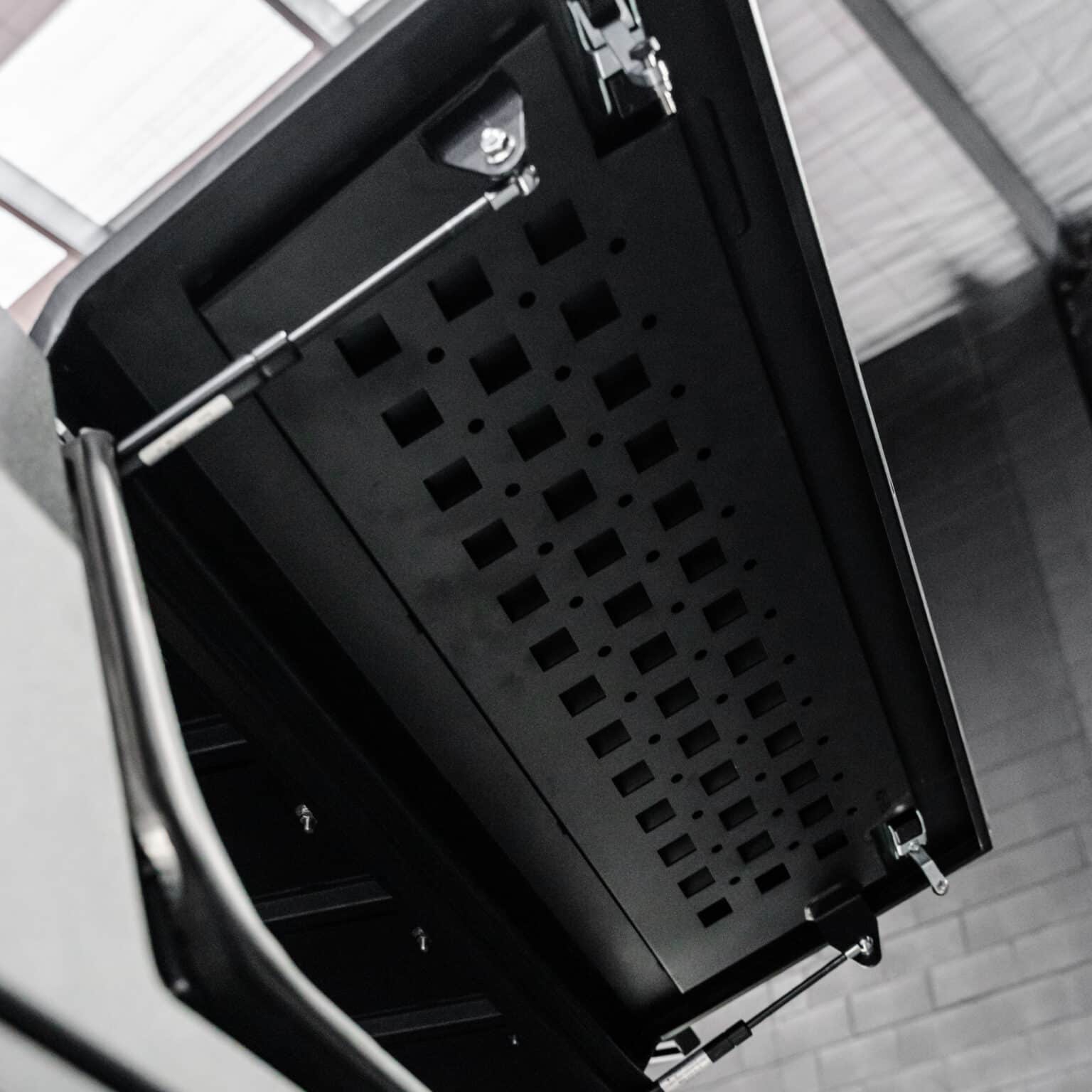 Defender Off-Road Aluminium Windowless Canopy - Defender Off-Road