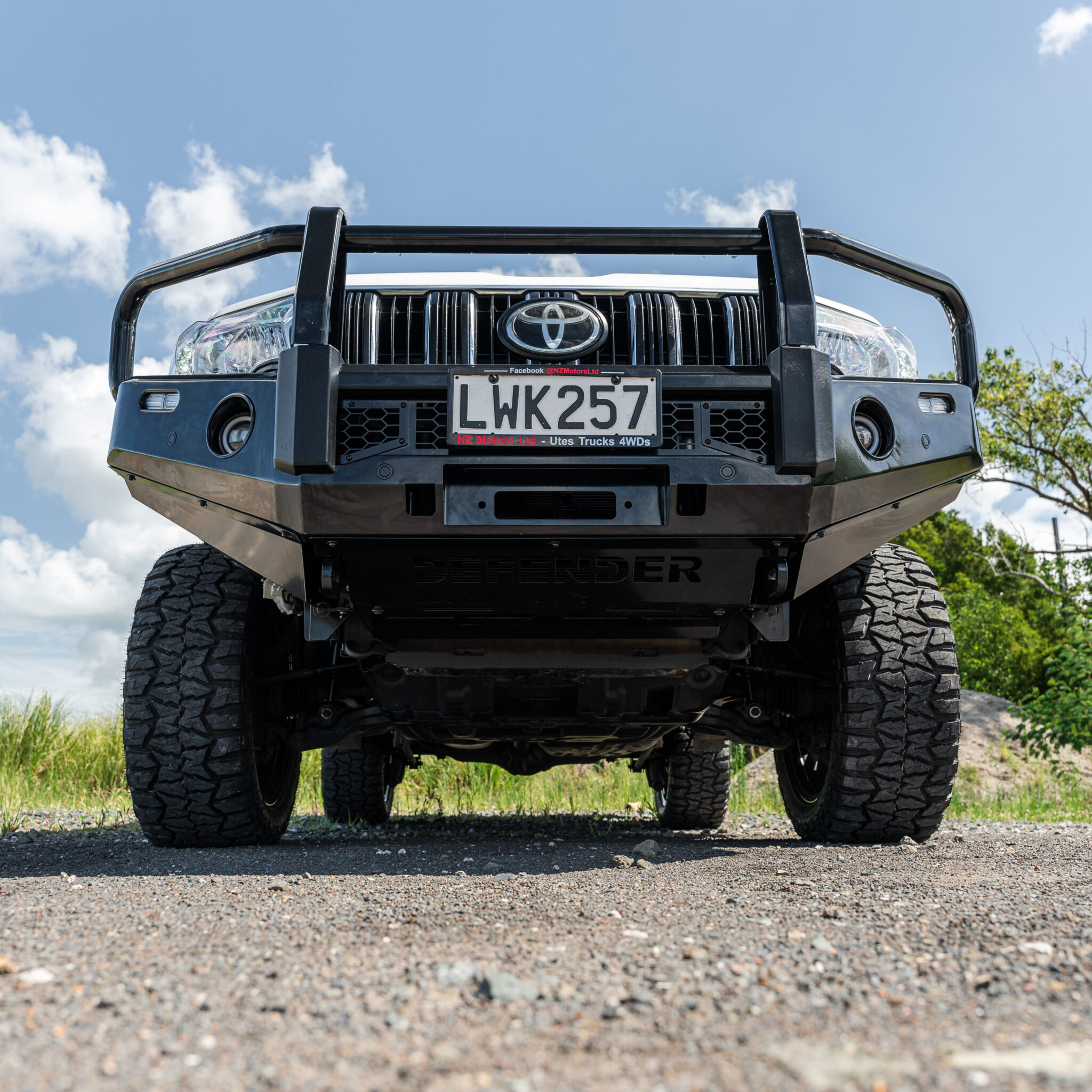 DEFENDER Off-Road Triple Loop Bull-Bar - Defender Off-Road