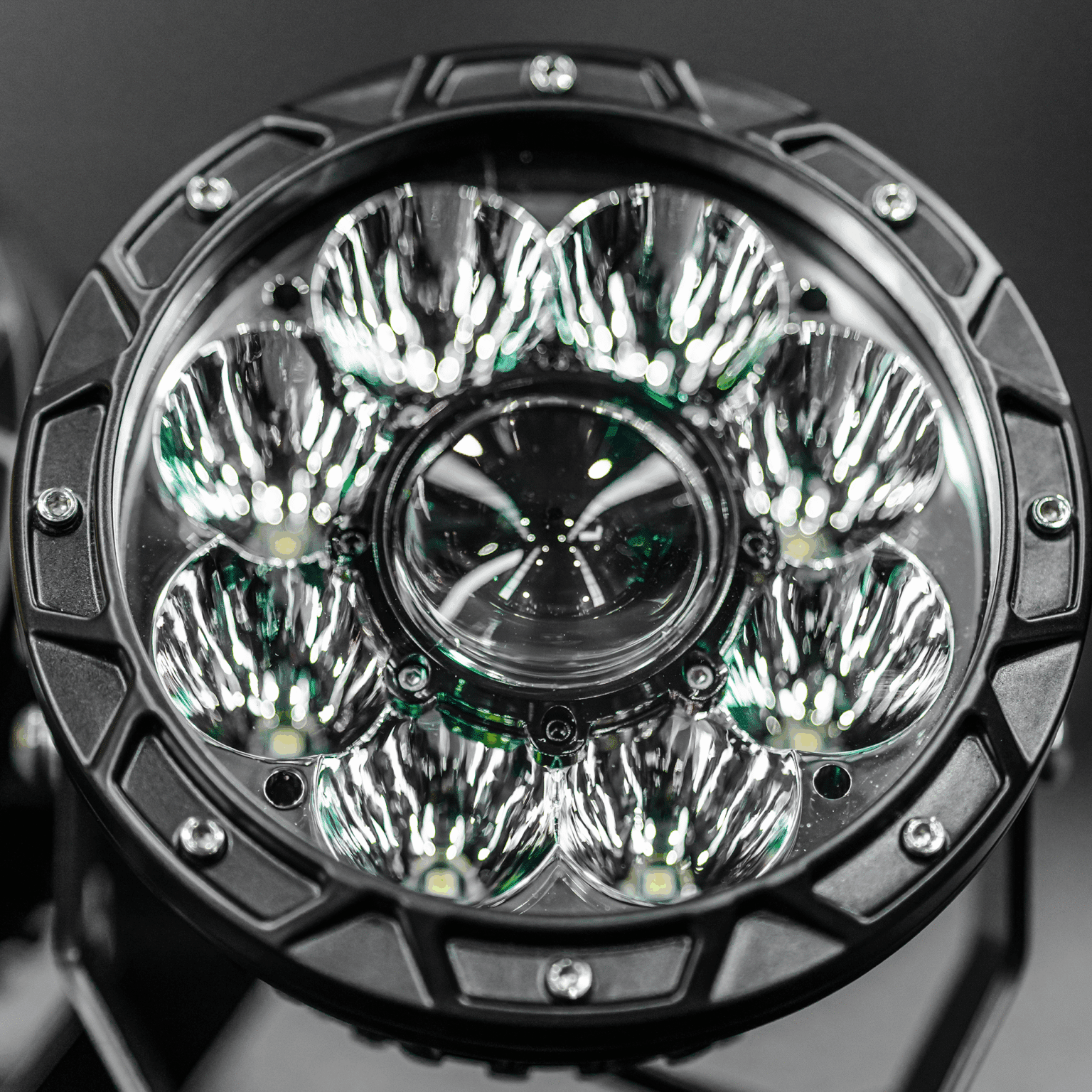 Defender Off-Road 7 Inch LED Spotlights - Defender Off-Road