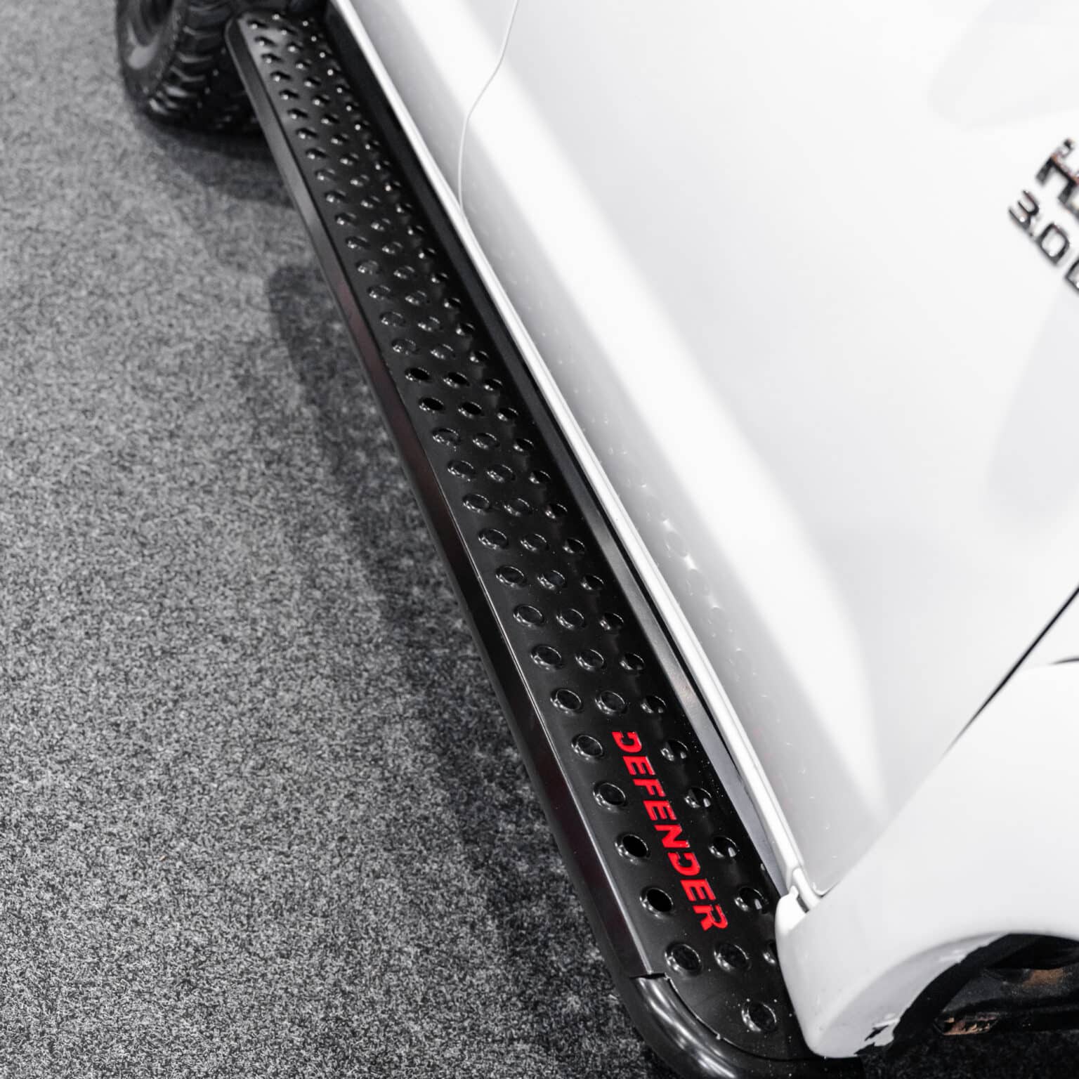 Defender Off-Road Side Steps - Defender Off-Road