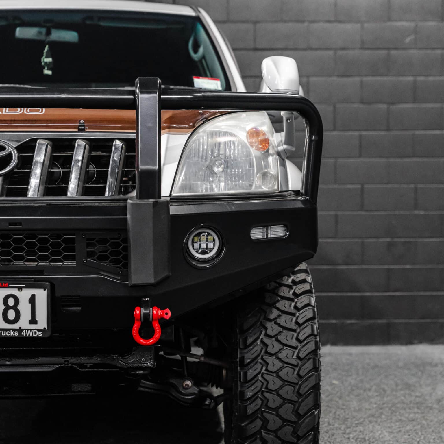 DEFENDER Off-Road Triple Loop Bull-Bar - Defender Off-Road