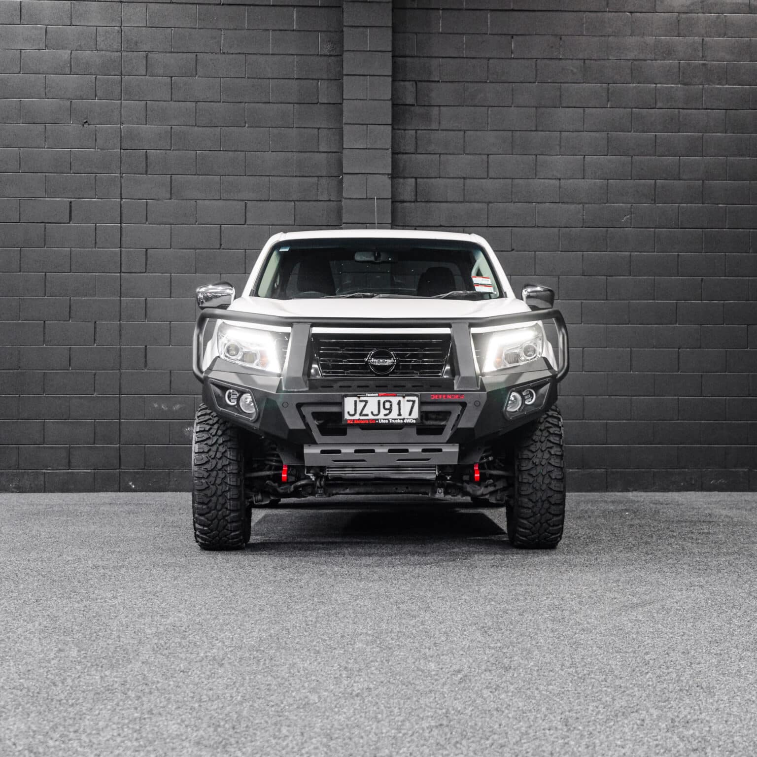 FRONTAL PACKAGE - Defender Off-Road