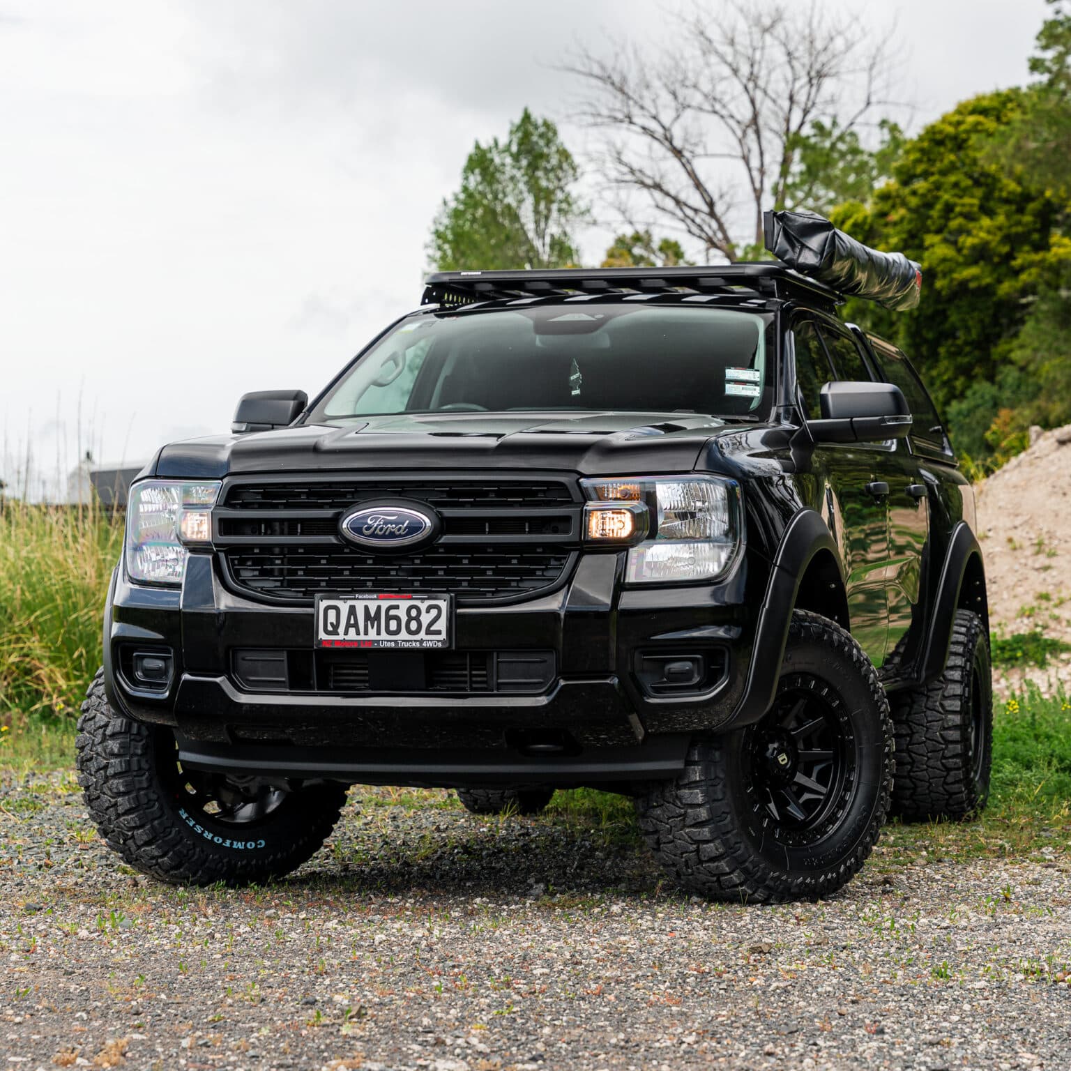 Defender Off-Road 270 Degree Awning - Defender Off-Road