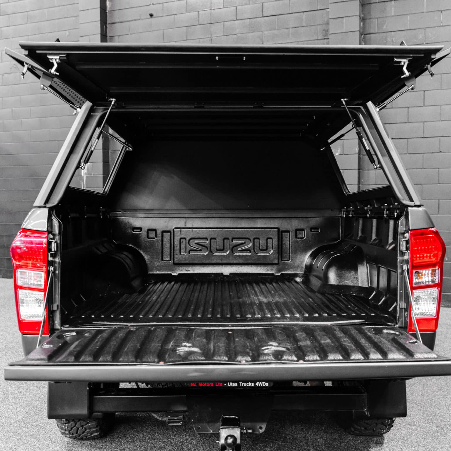 Defender Off-Road Aluminium Windowless Canopy - Defender Off-Road