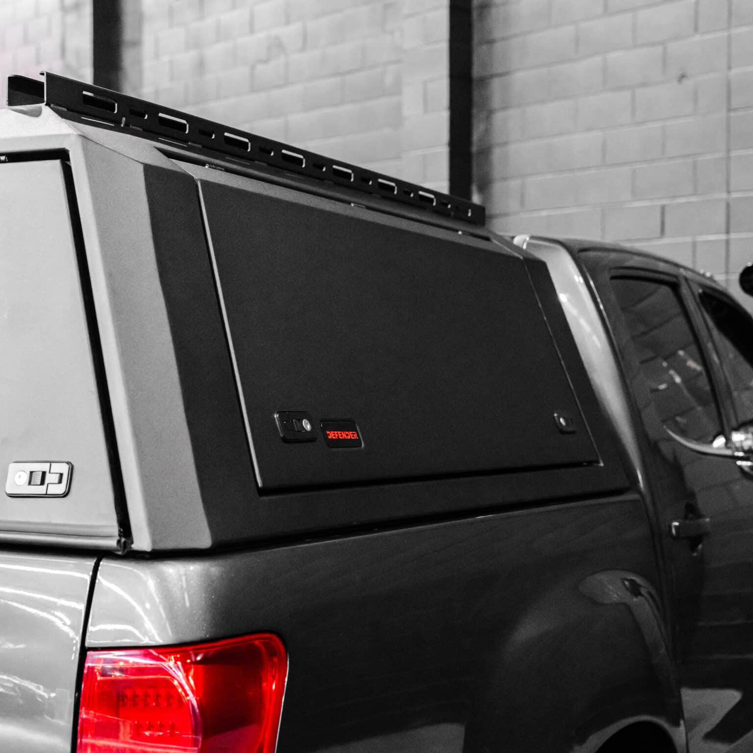 Defender Off-Road Aluminium Windowless Canopy - Defender Off-Road