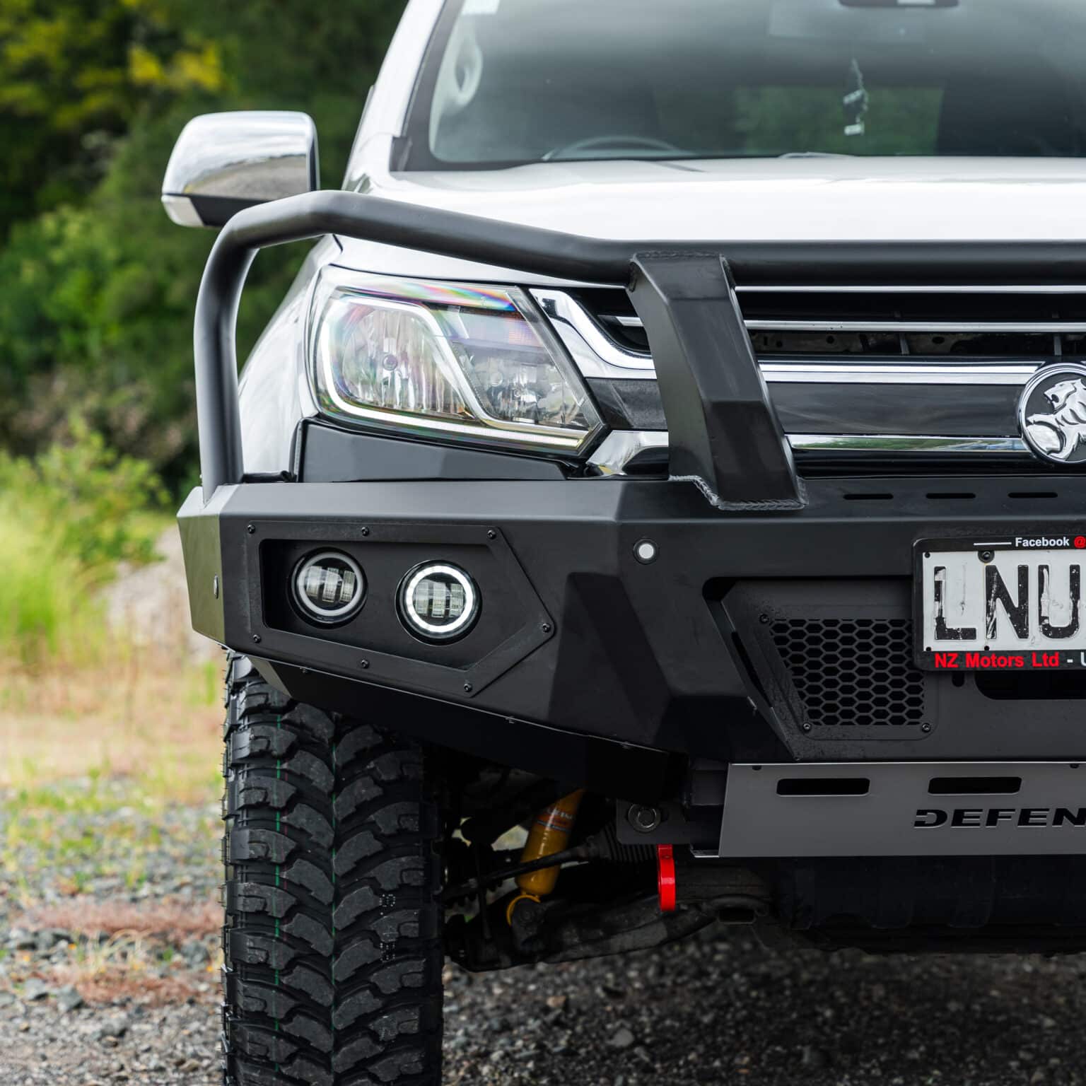 DEFENDER Off-Road Triple Loop Bull-Bar - Defender Off-Road