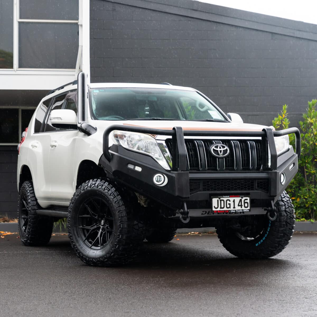 DEFENDER OFF-ROAD STAINLESS SNORKEL - Defender Off-Road